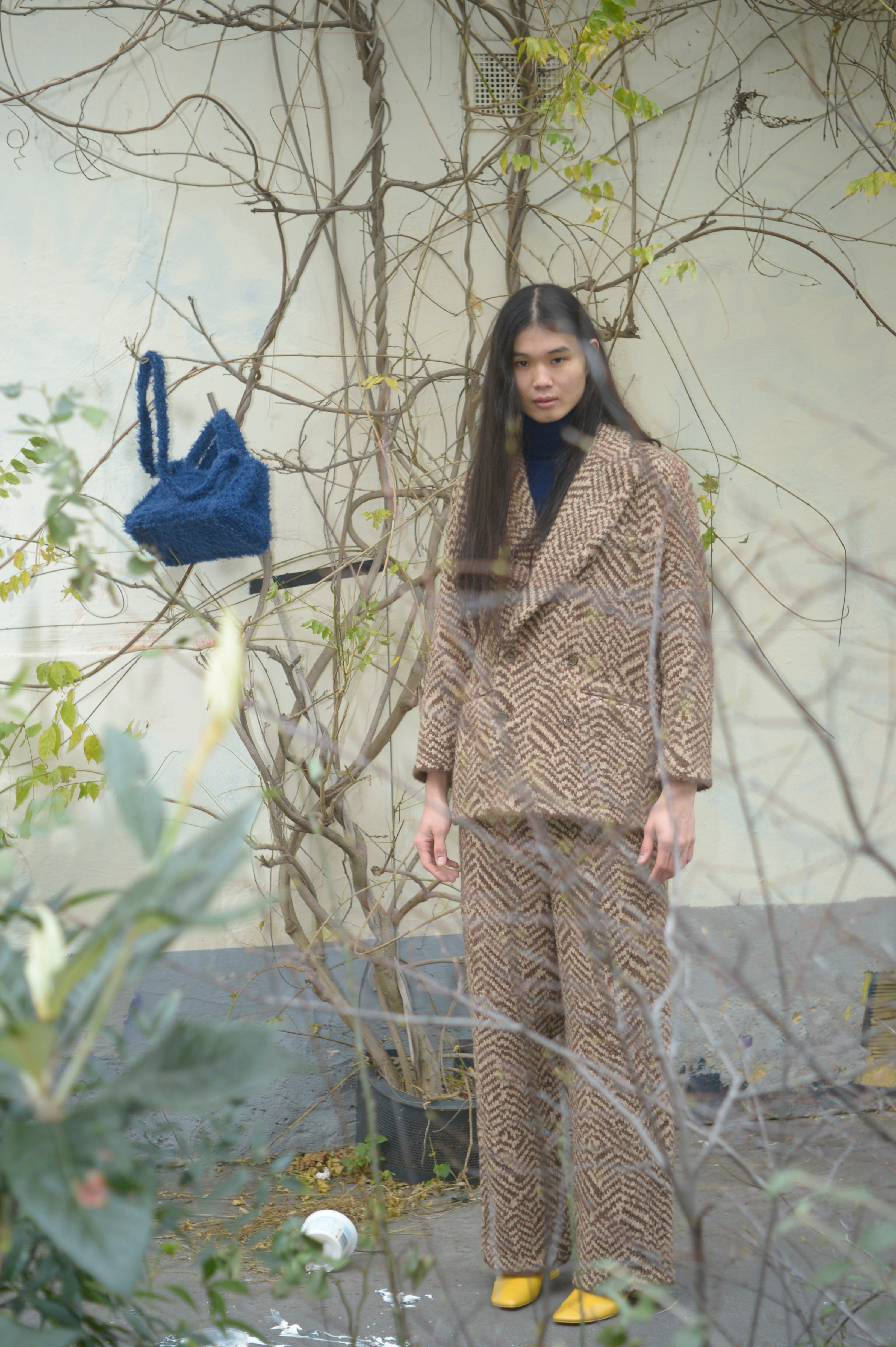 Hand Crochet Denim-ish Hand Bag / Indigo Blue – unlike.
